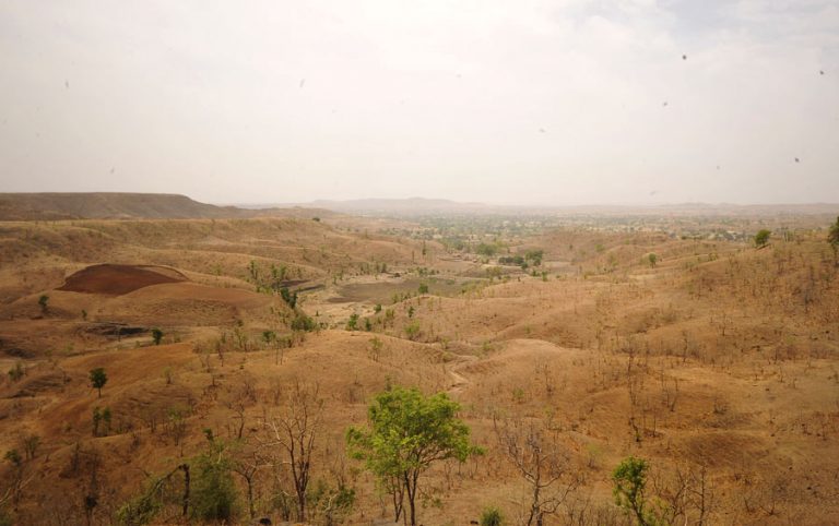 Teer Kamaan | Tribal Bow & Arrow | Craft Archive | Research on Indian ...