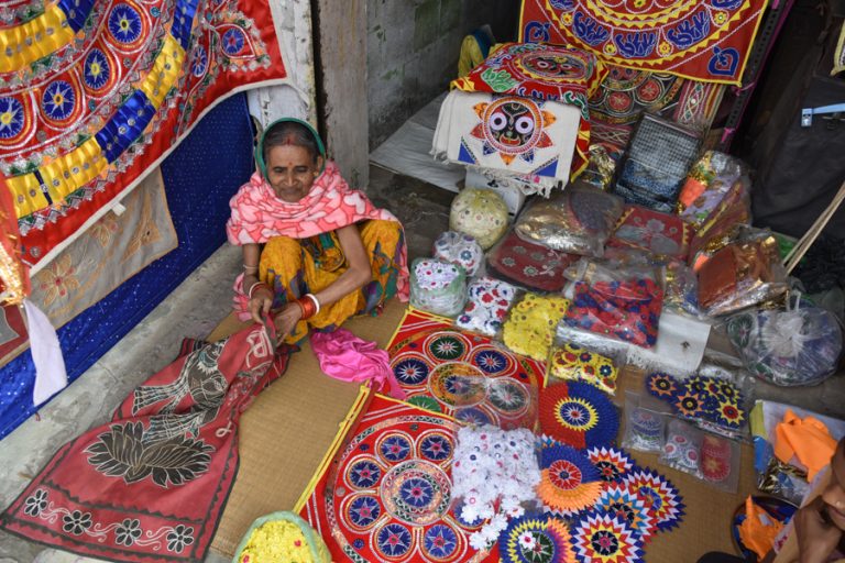 Applique craft Pipli, Odisha | Documentation and archive