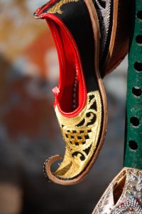 Jutti Making~Punjab - Craft Documentation | Research Archive Indian ...