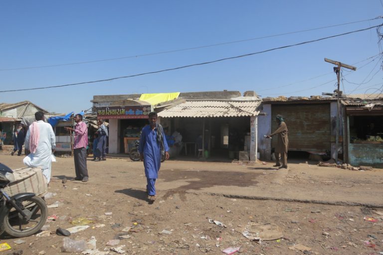 Khavda Pottery Kutch - Craft Documentation | Research Handicrafts India