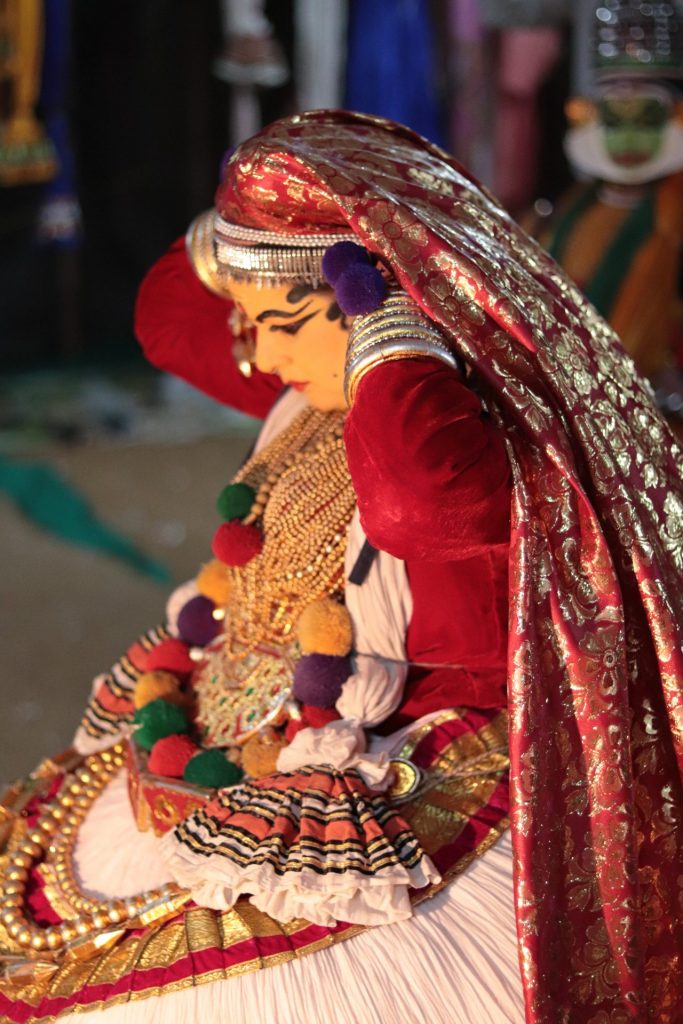 Kathakali Headgear ~ Vellinezhi - Craft Documentation | Research ...