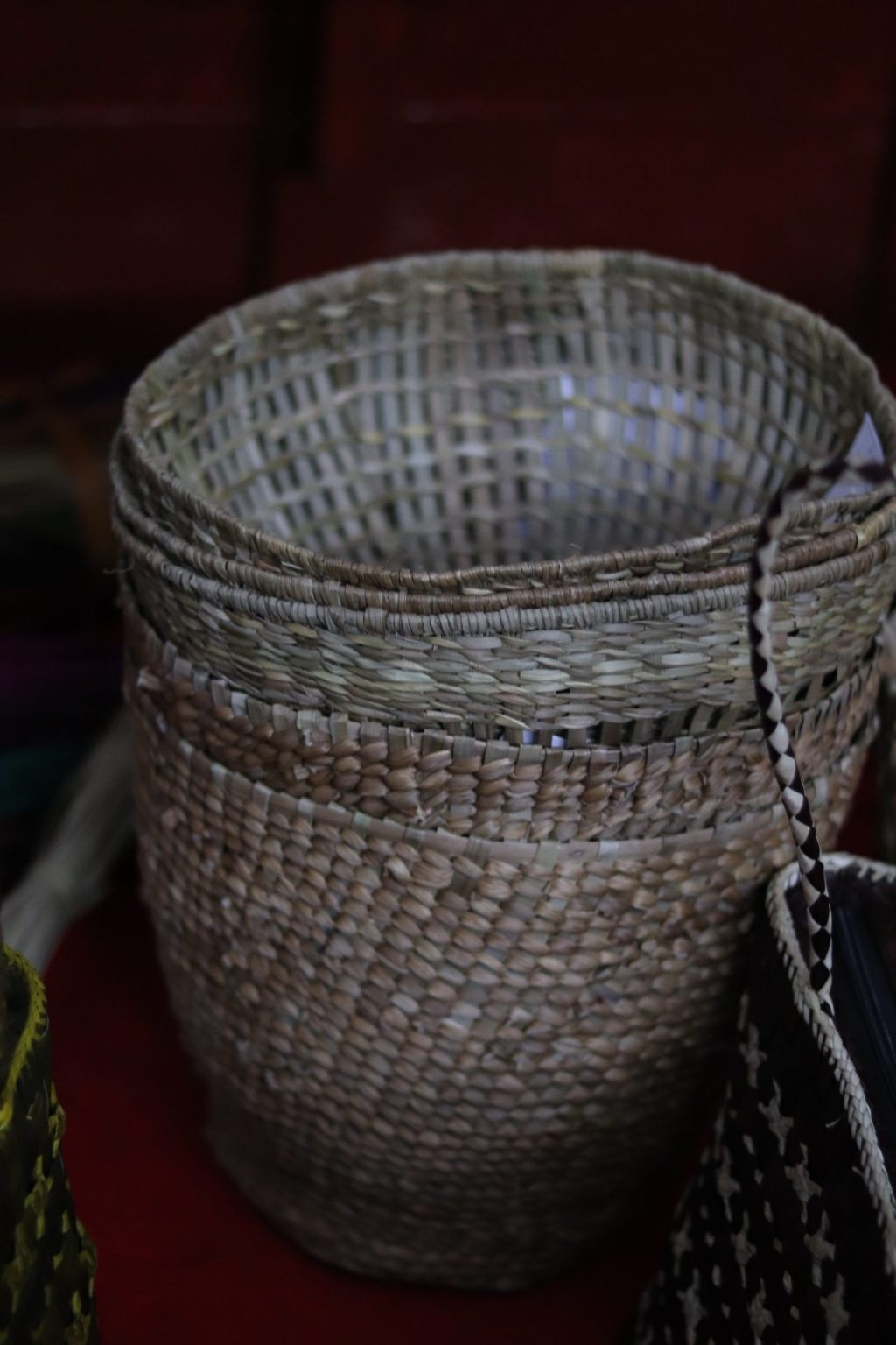 Screw Pine Craft ~ Thrissur - Documentation | Archive Kerala crafts