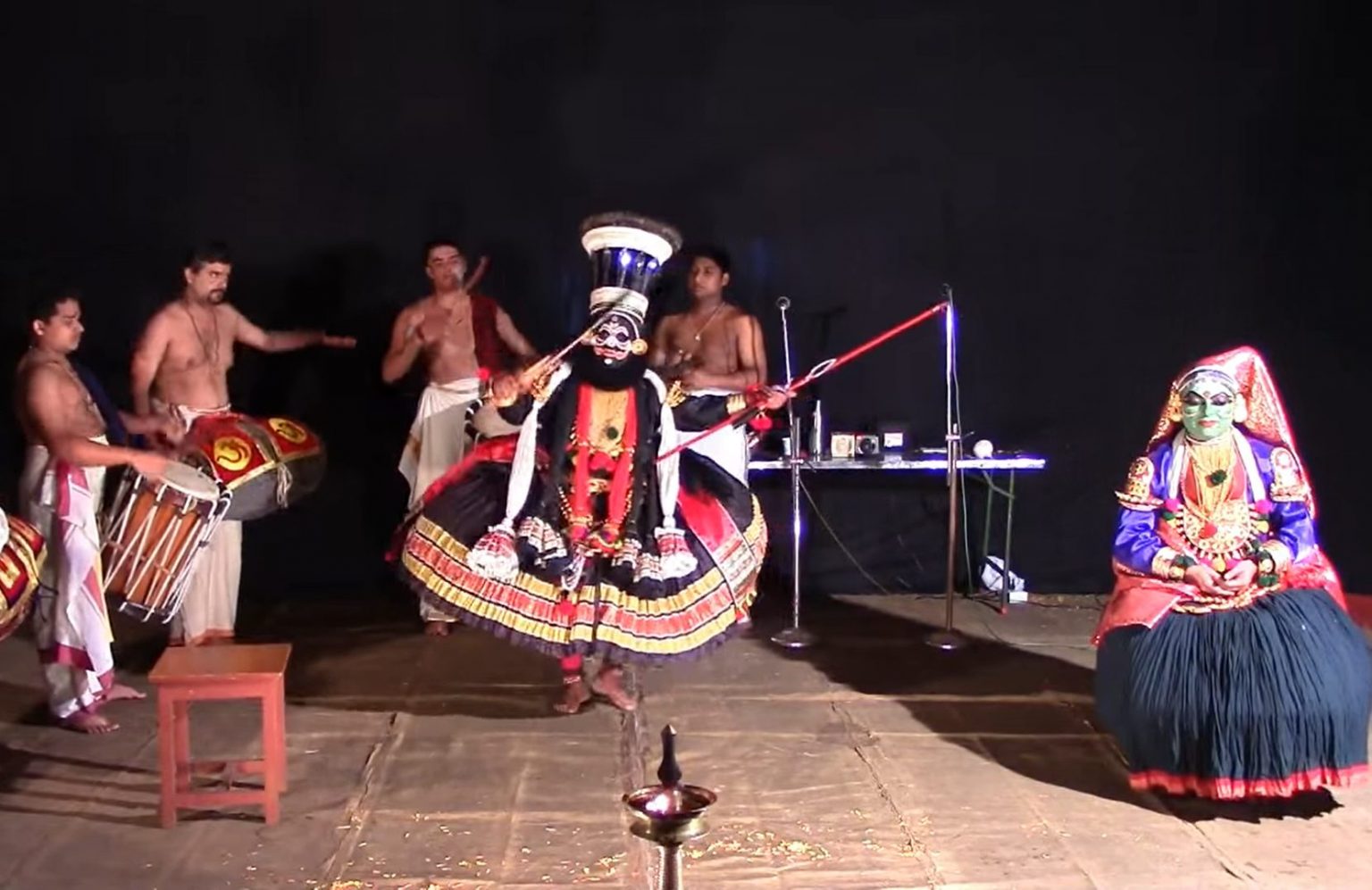 Kathakali Headgear ~ Vellinezhi - Craft Documentation | Research ...