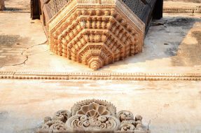 Bandhani Kutch - Craft Documentation | Research & Archive on Indian ...