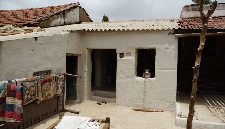 Weaving~Bhujodi - Craft Archive | Research on Indian Handloom