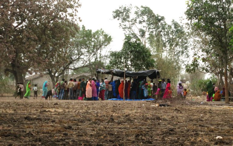 Teer Kamaan | Tribal Bow & Arrow | Craft Archive | Research on Indian ...