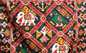 Patan Patola - Craft Documentation | Research on Gujarat Handloom