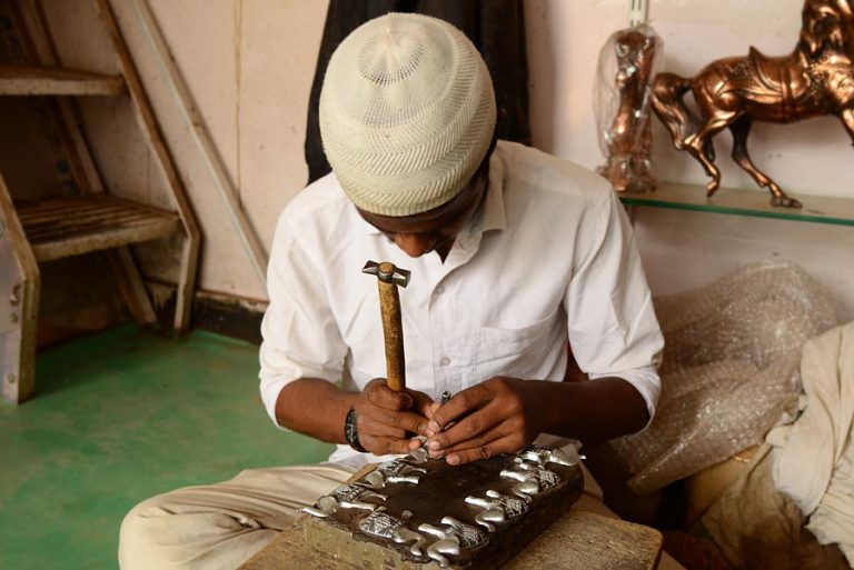 Bidri Craft Bidar | Archive & Research Karnataka Handicrafts