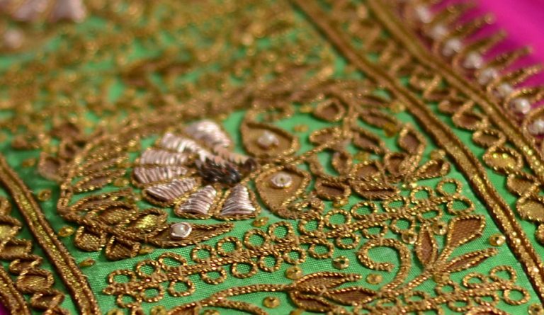 Gota Patti~Nayla - Craft Archive | Research on Indian Handicrafts ...