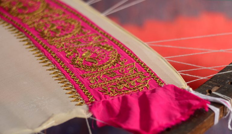 Gota Patti~Nayla - Craft Archive | Research on Indian Handicrafts ...