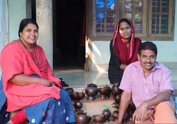 Coconut Shell Craft Wayanad | Documentation & Research Kerala crafts