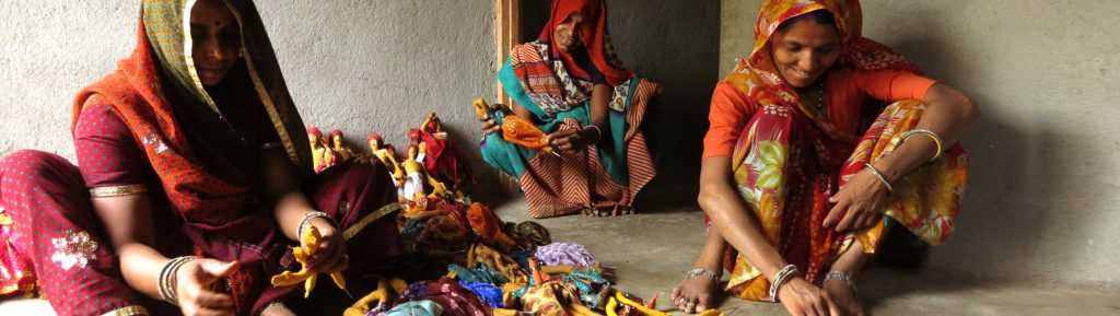 Doll Making~Jhabua - Craft Archive | Research on Indian Handicrafts ...