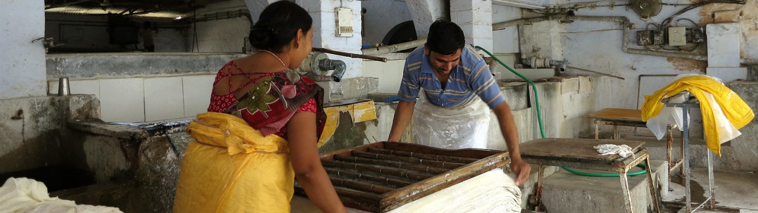 Handmade paper~Tarapur - Craft Archive | Research on Indian Handicrafts ...