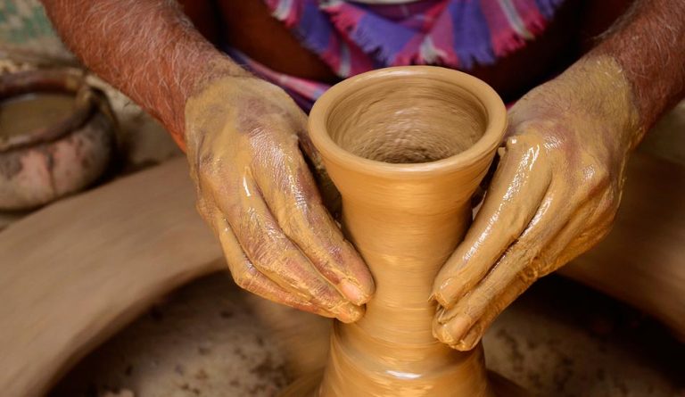 Pottery~Mandla - Craft Archive | Research on Indian Handicrafts & Handloom