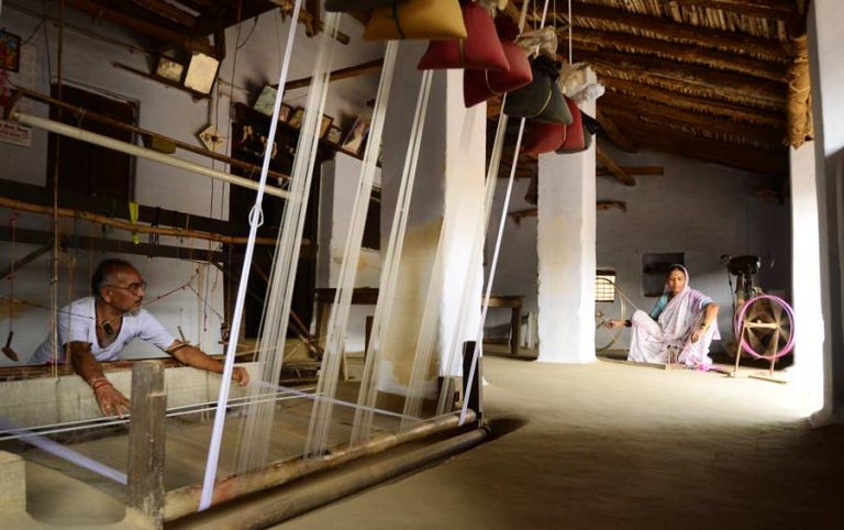 Weaving~Waraseoni - Craft Archive | Research on Indian Handloom