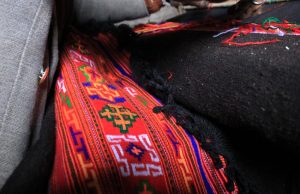 Kinnari Shawls~Kinnaur - Craft Archive | Research on Indian Handicrafts ...