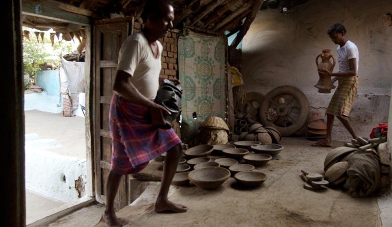 Pottery~Mandla - Craft Archive | Research on Indian Handicrafts & Handloom