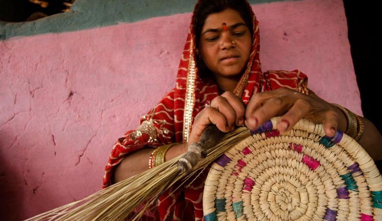 Tokri~Ranidogri - Craft Archive | Research on Indian Handicrafts & Handloom