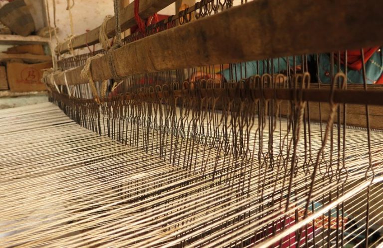 Dhurrie Weaving~Sironj - Craft Archive | Research on Indian Handicrafts ...