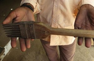 Dhurrie Weaving~Sironj - Craft Archive | Research on Indian Handicrafts ...