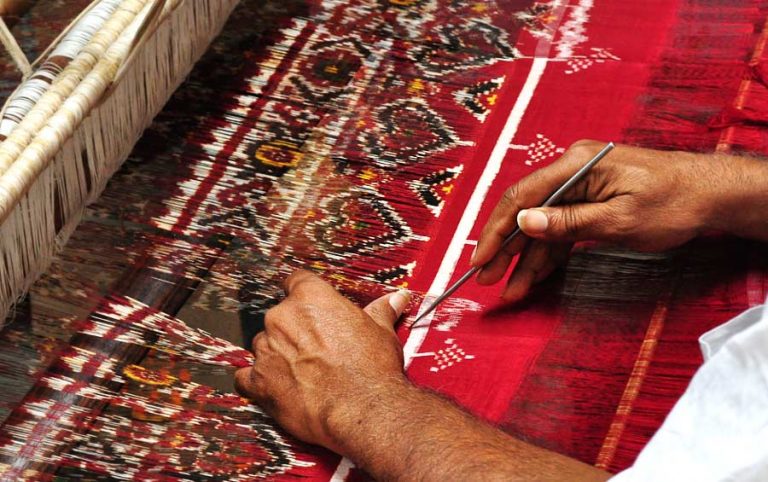 Patan Patola - Craft Documentation | Research on Gujarat Handloom