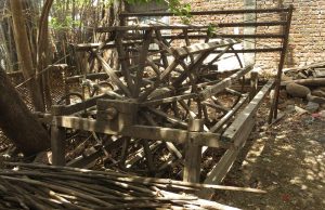 Dhurrie Weaving~Sironj - Craft Archive | Research on Indian Handicrafts ...