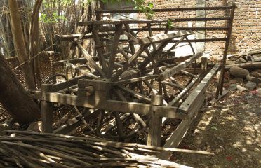 Dhurrie Weaving~Sironj - Craft Archive | Research on Indian Handicrafts ...
